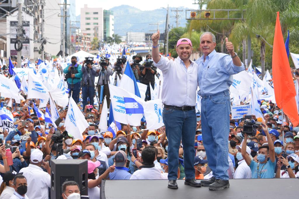 Papi a Orden: "Esta marcha es por la patria, la vida y el progreso"